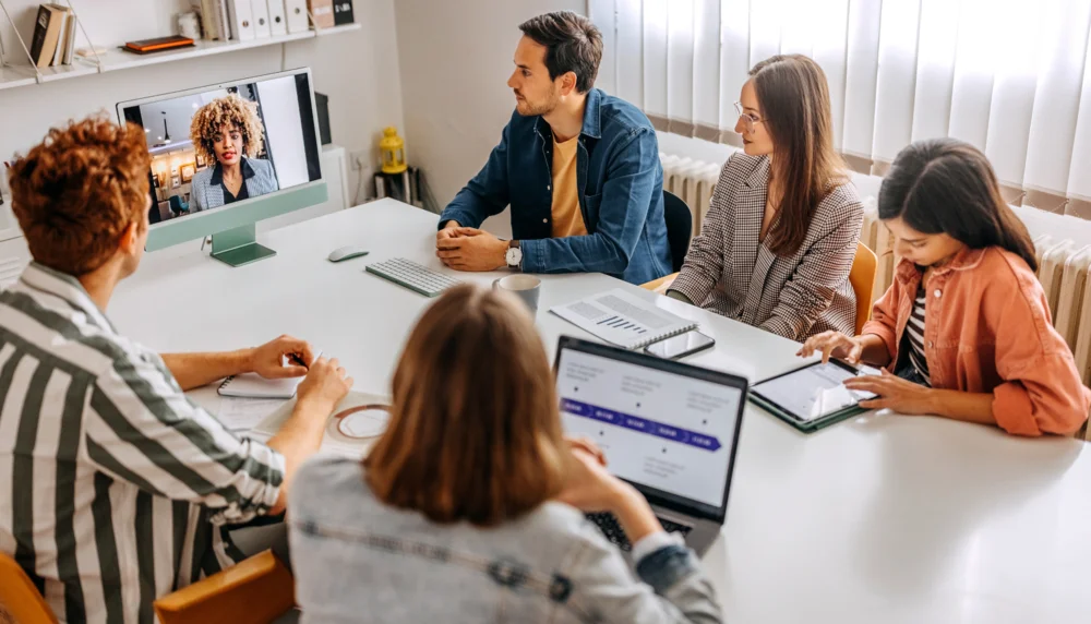 Trabalho Híbrido: Os Benefícios Da Modalidade Nas Empresas!